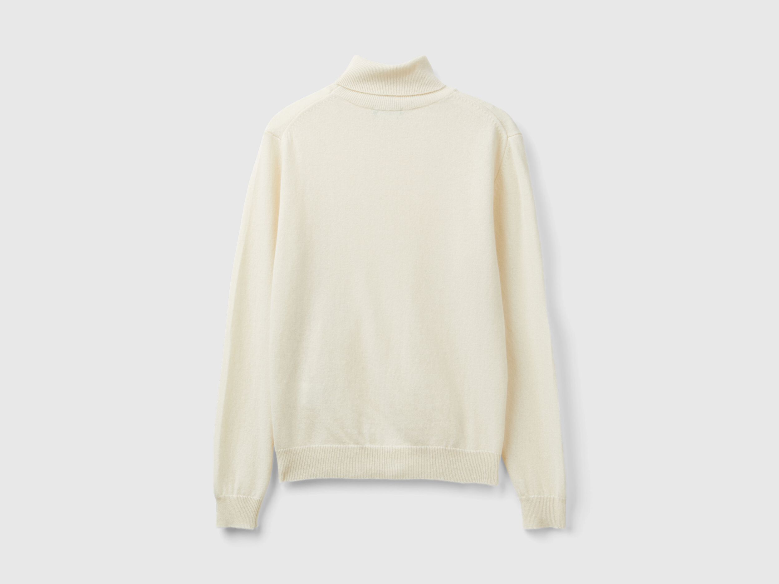 Cream turtleneck sweater store